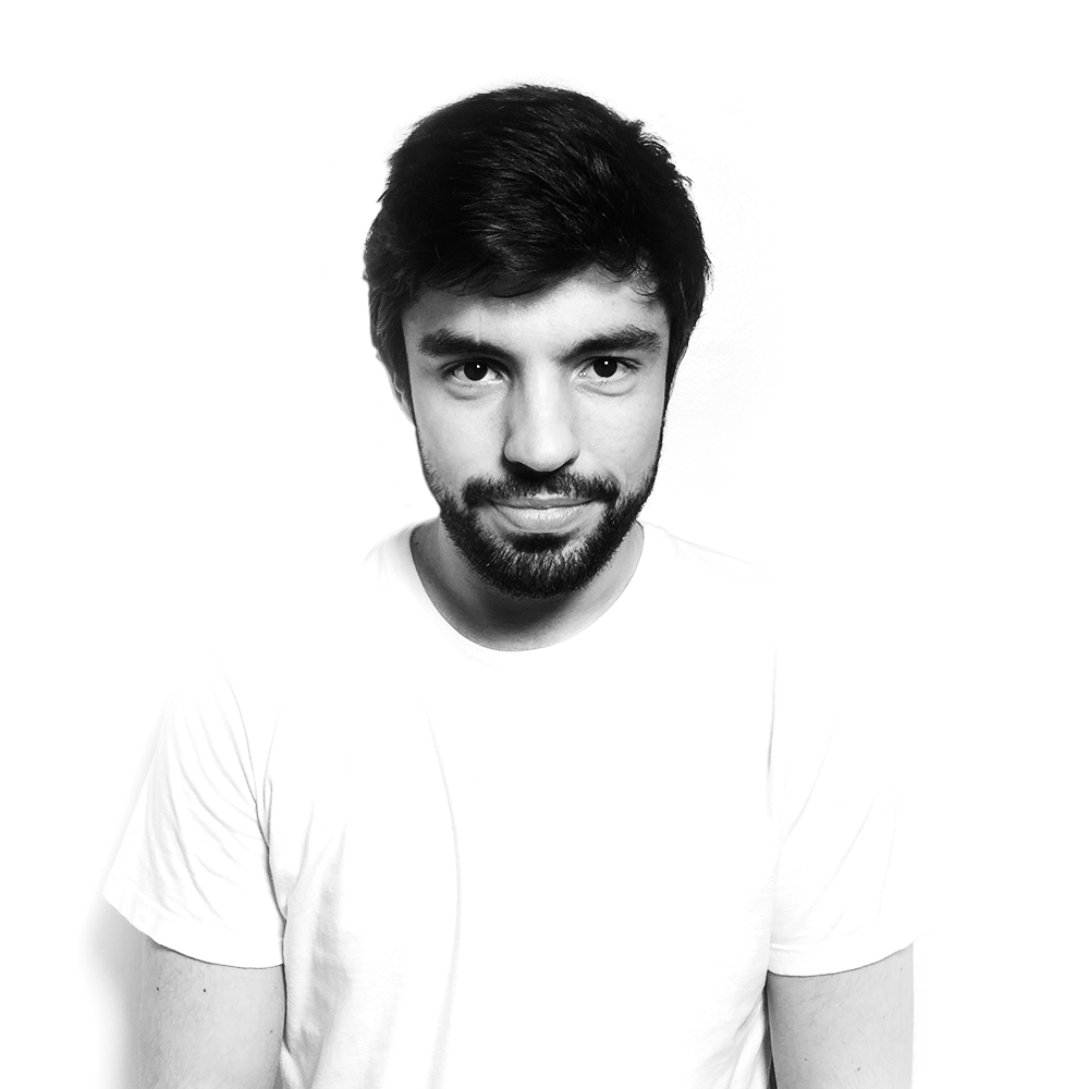 Eduardo B. Pinto Osorio – Medium