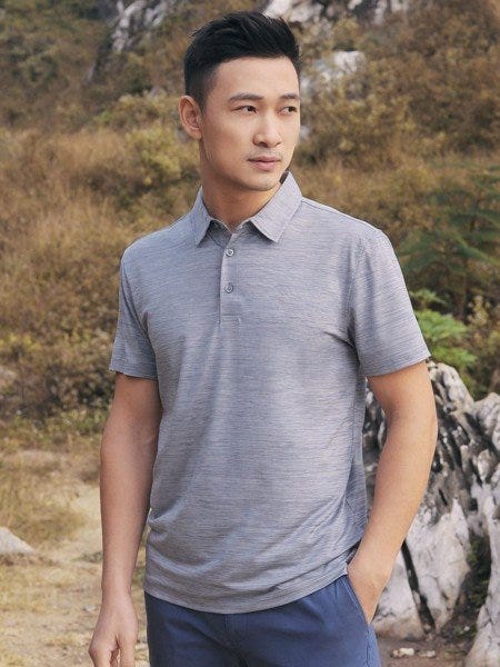 Nguyễn Hoàng Long – Medium