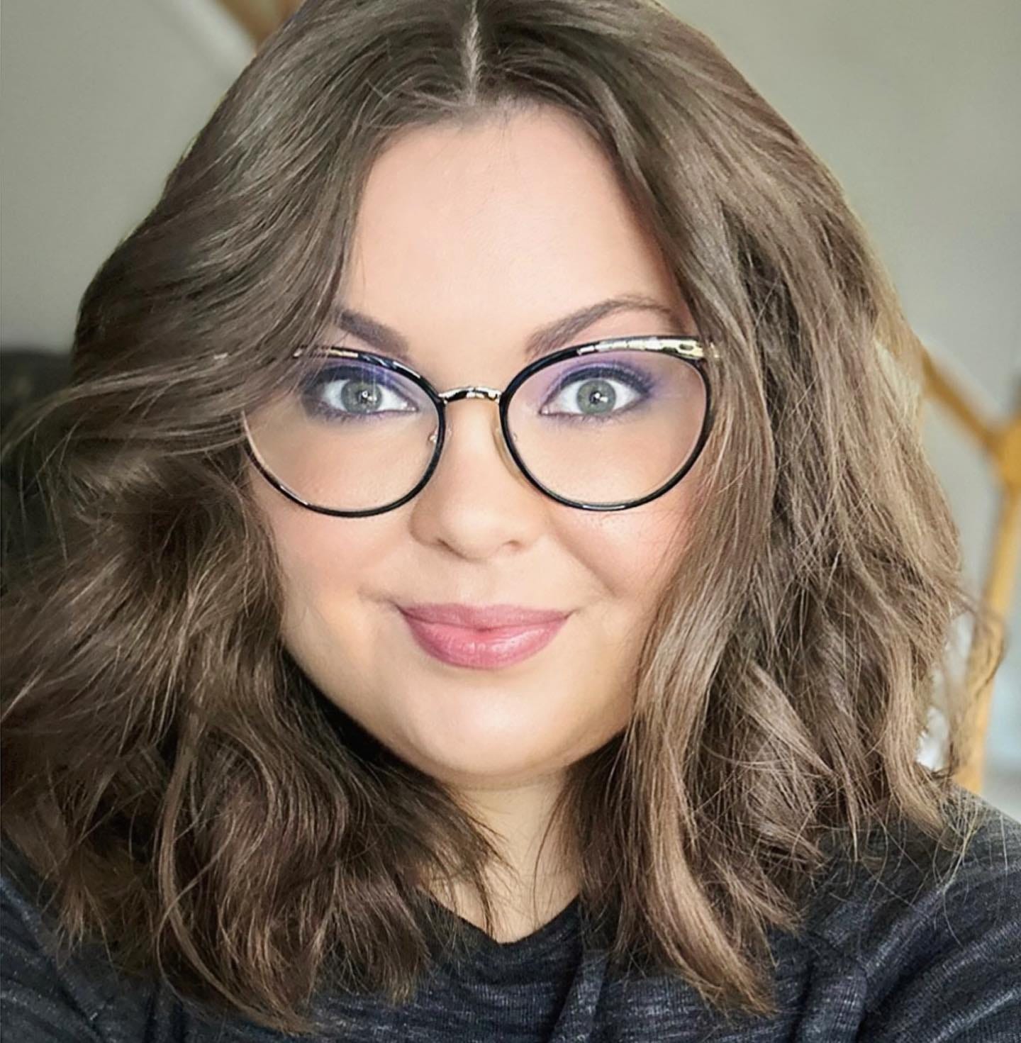 Aly M. – Medium