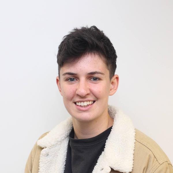 Sam Gard – Medium