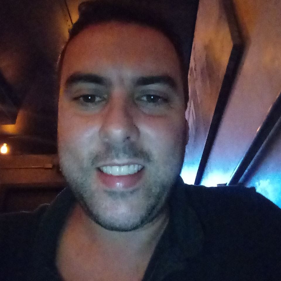 Ewerton Caldin – Medium