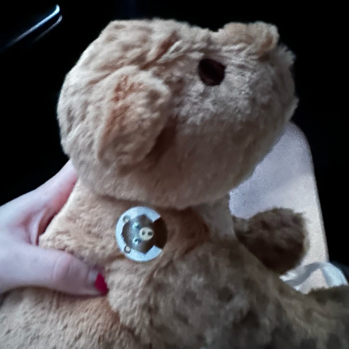 Nadya Anastasya – Medium