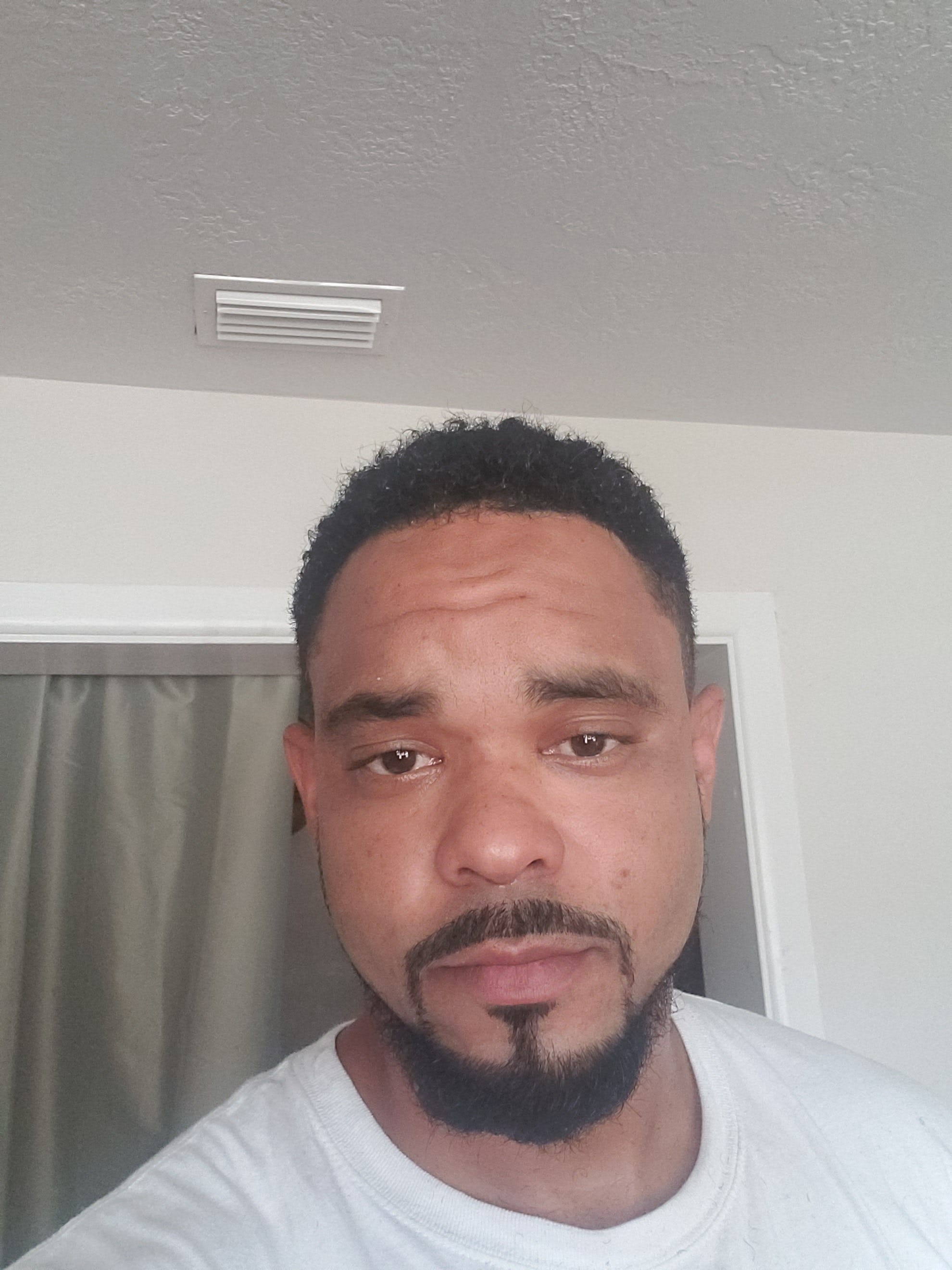 Justin Bellware – Medium