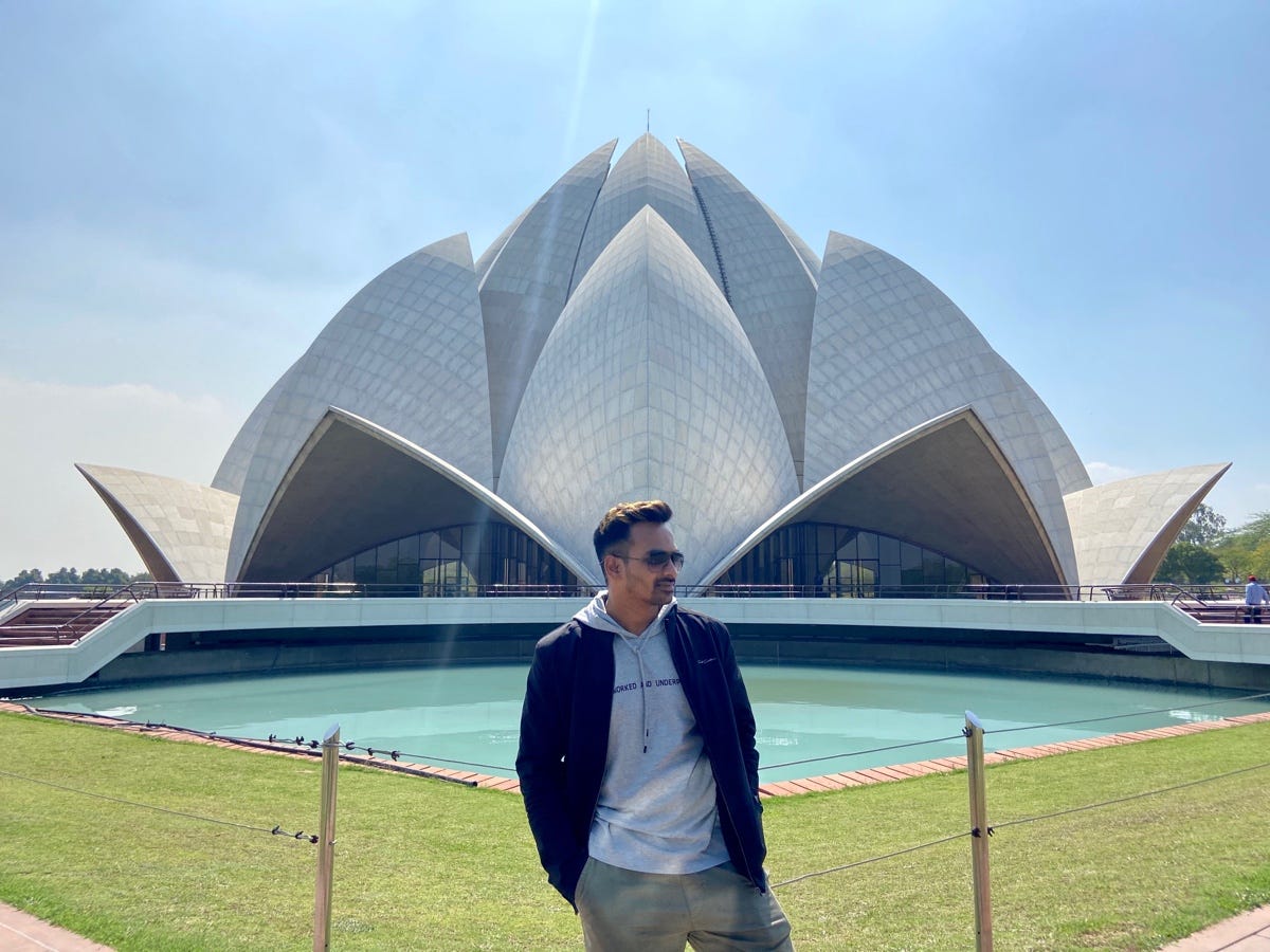 Alim Azad – Medium