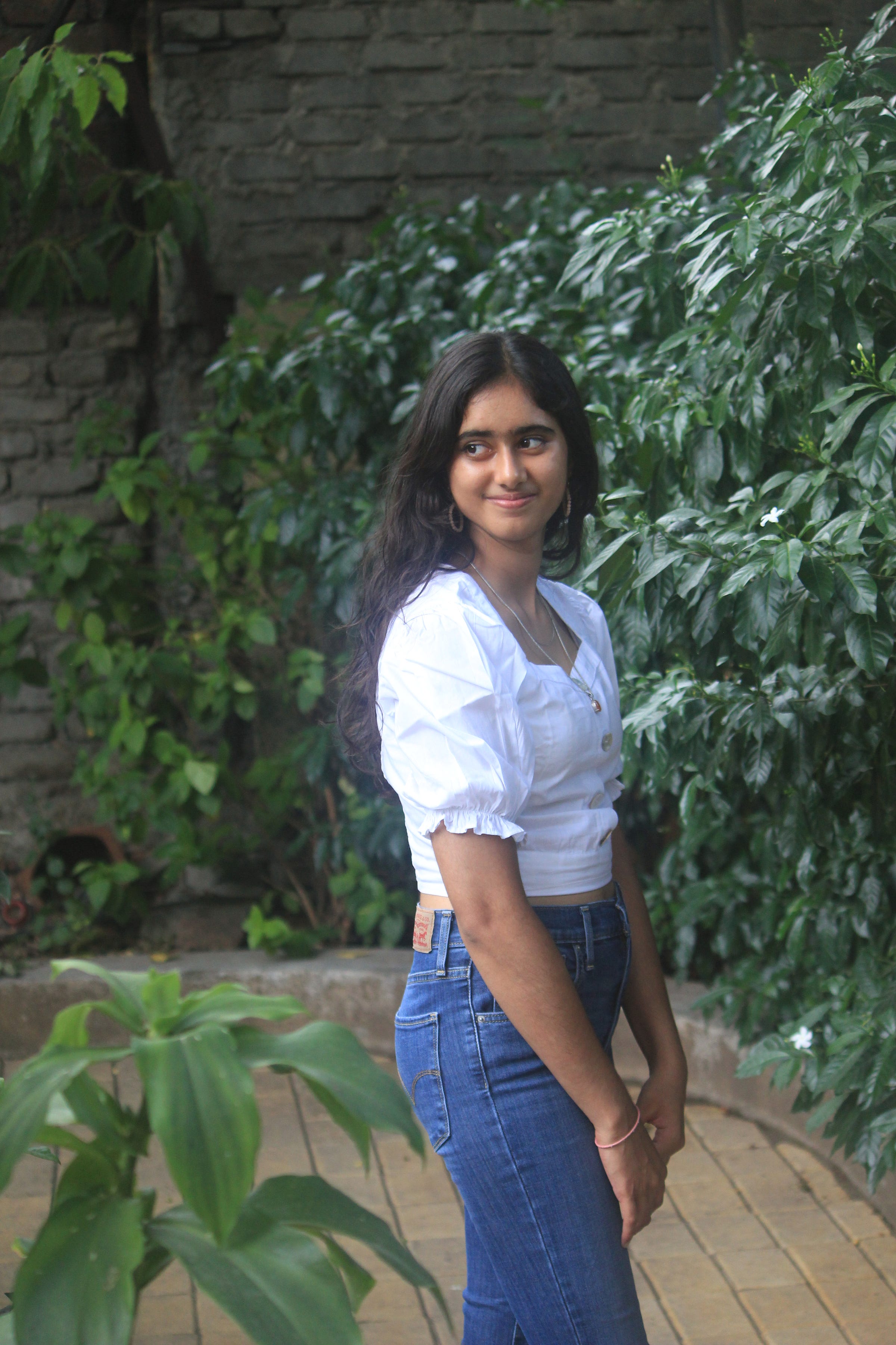 Surabhi – Medium