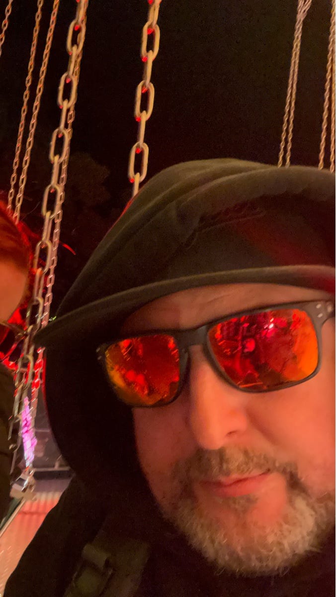 Andy Hogan – Medium