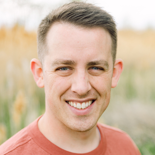 Aaron Mateer – Medium