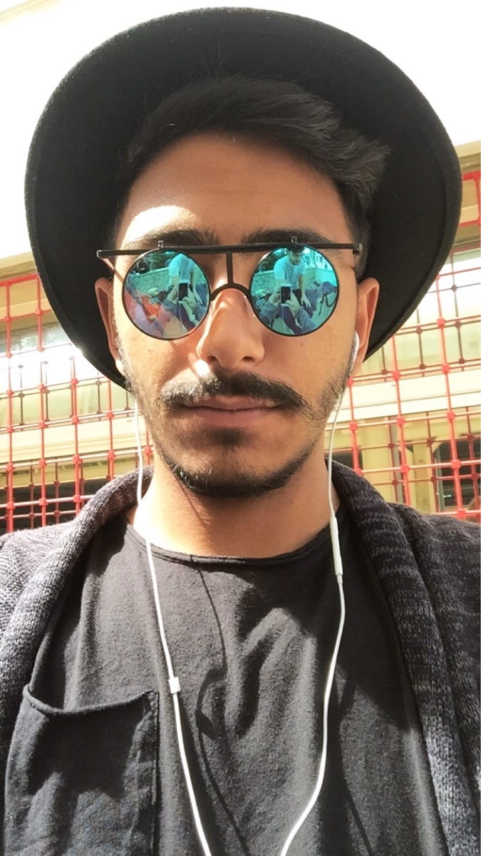 Joe Gerges – Medium