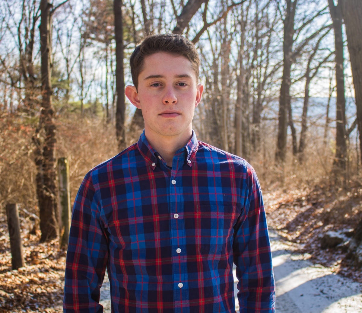 Noah Belser – Medium