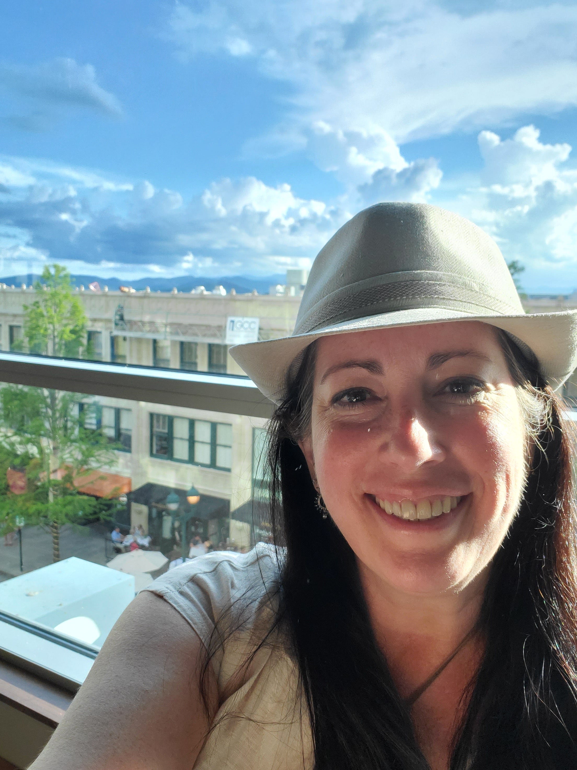 Jen Ayers – Medium