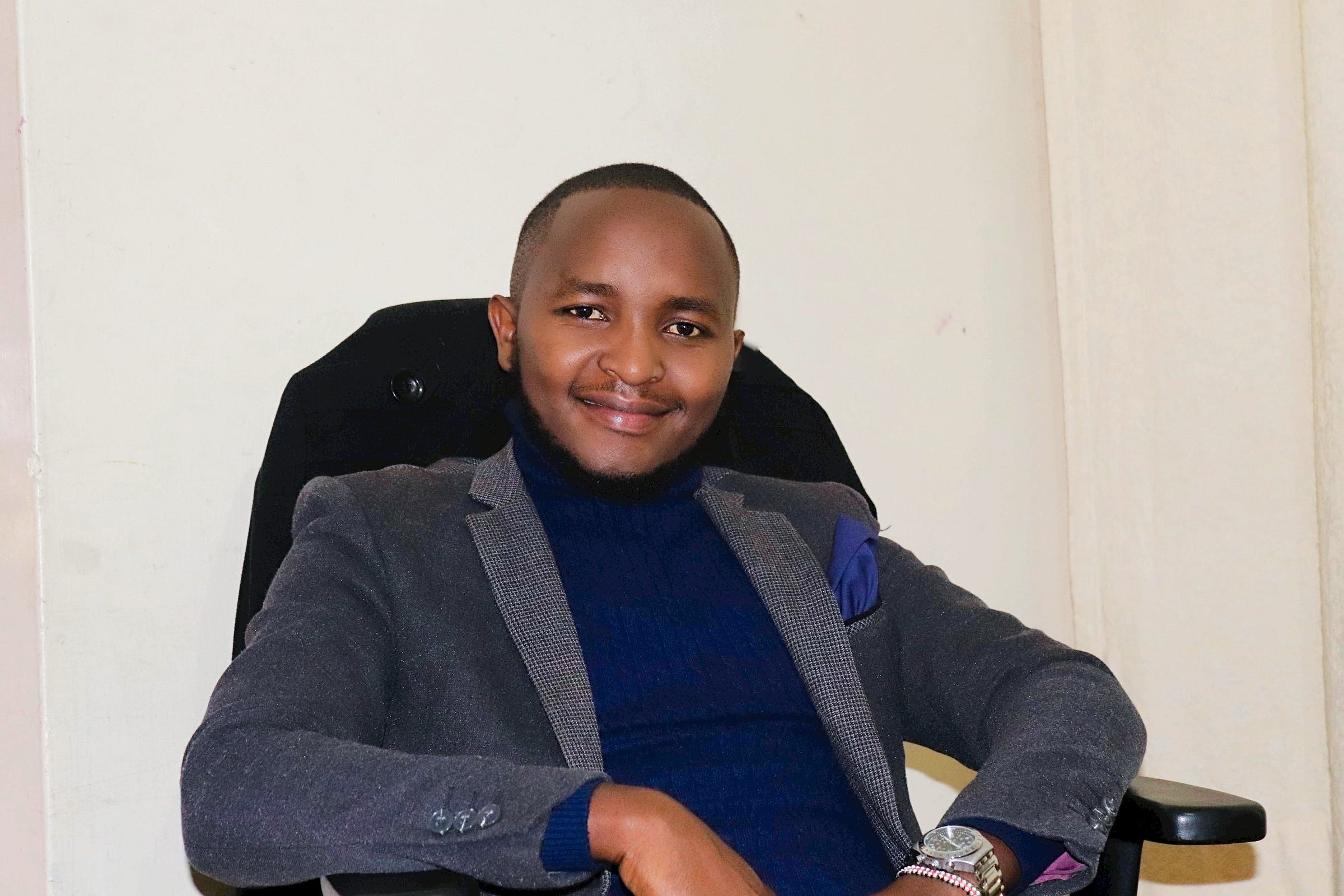 Kennedy Njeru – Medium