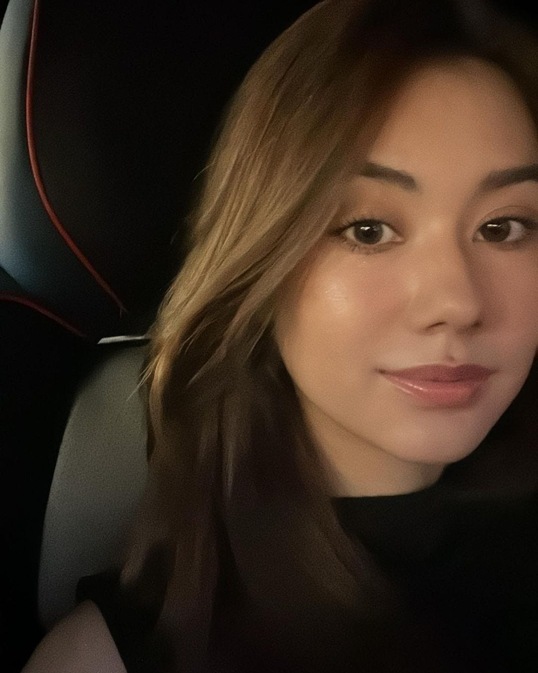 Alysa Bloom – Medium
