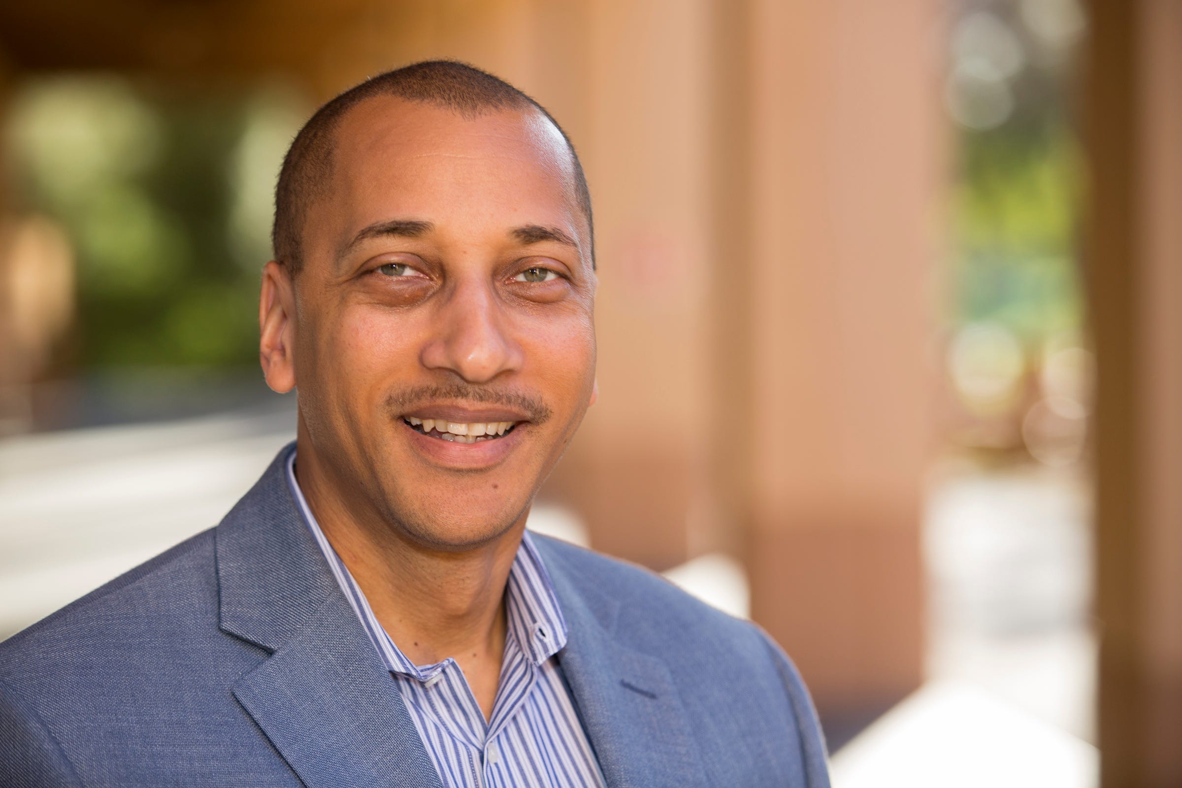 Kevin L. Nichols – Medium