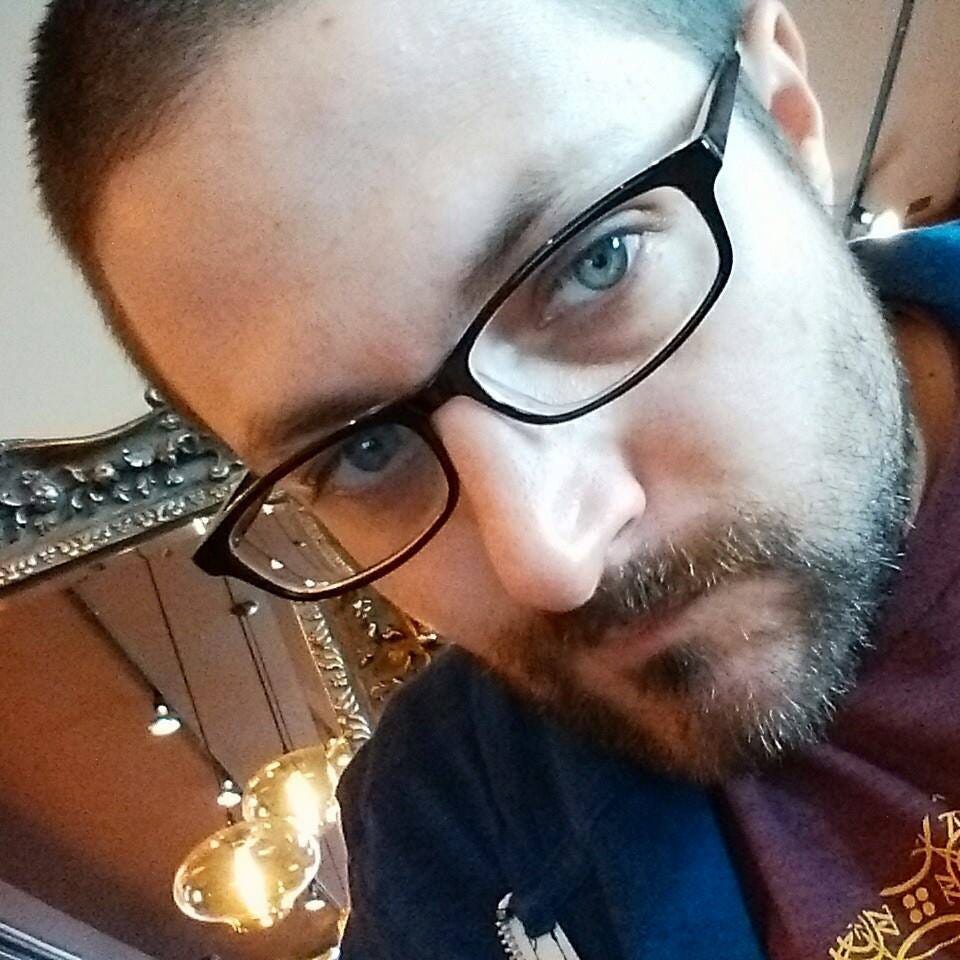 Richard Hoppes – Medium