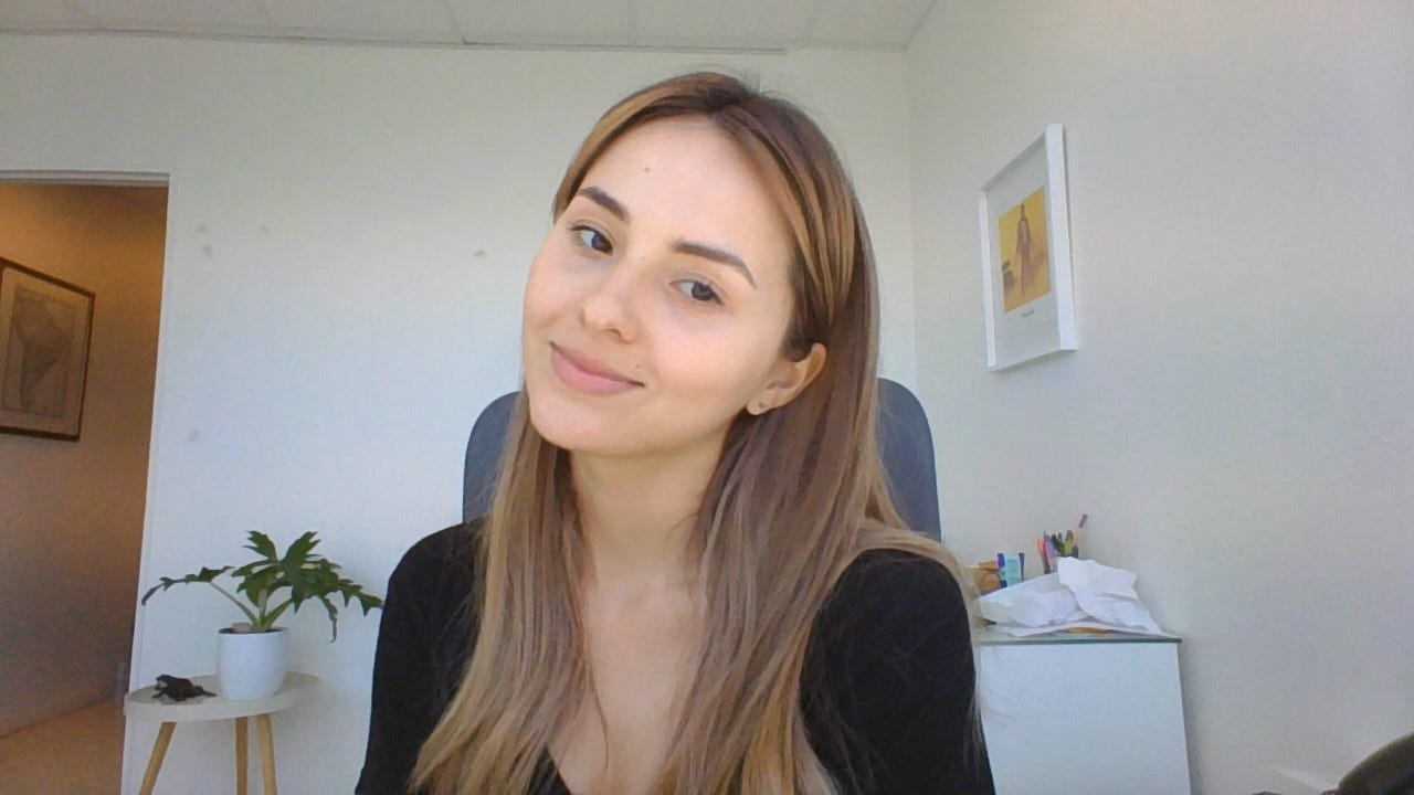 Javiera – Medium