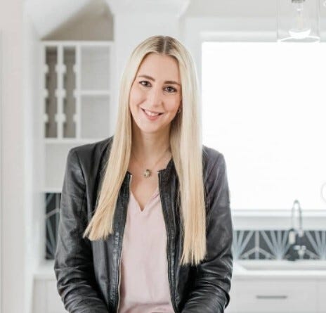 Josephine Saffert – Medium