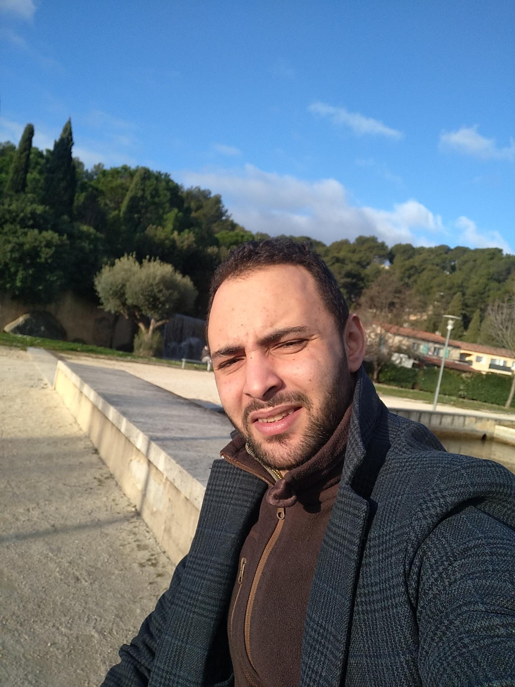 Sahby Mehalla – Medium