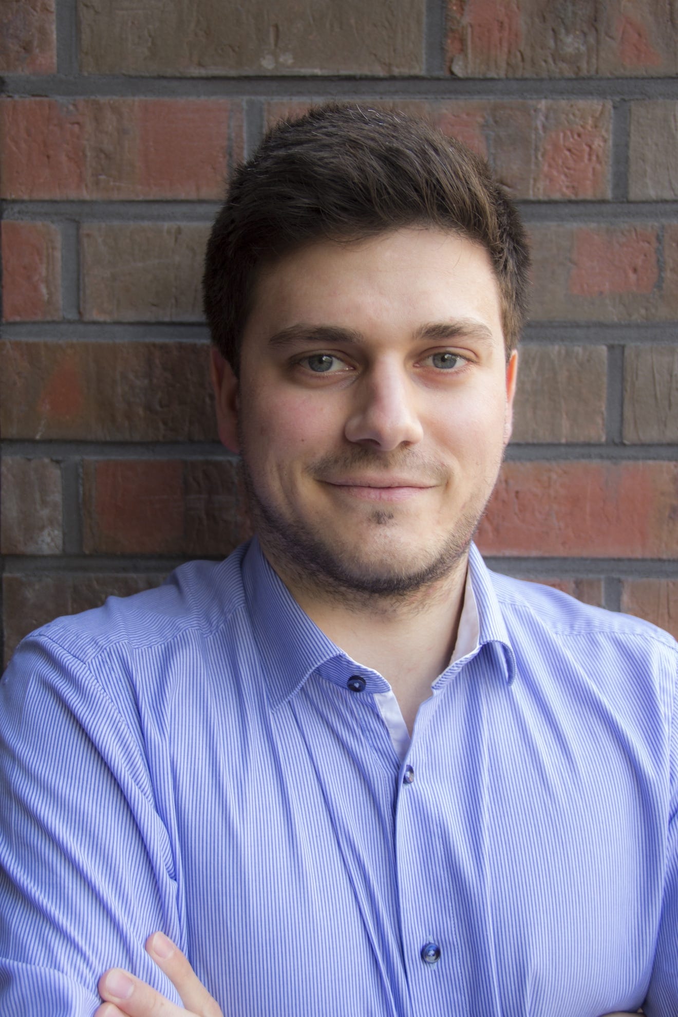 Nicholas Delkeskamp – Medium