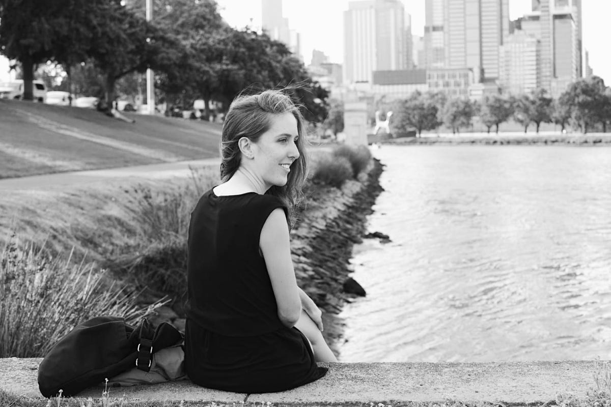 About – Beth Louise – Medium