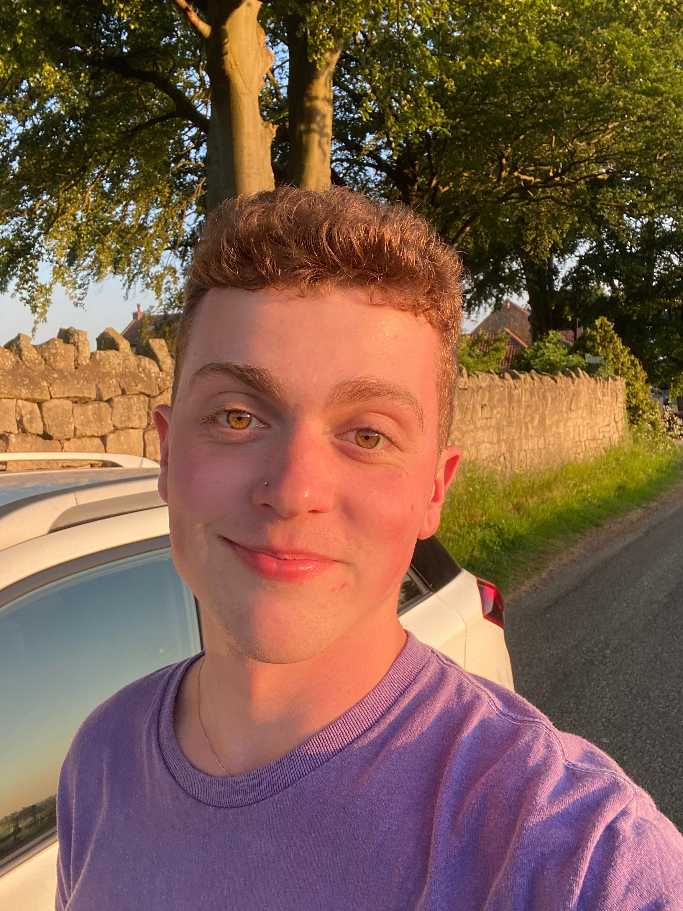 Ethan Sanders – Medium