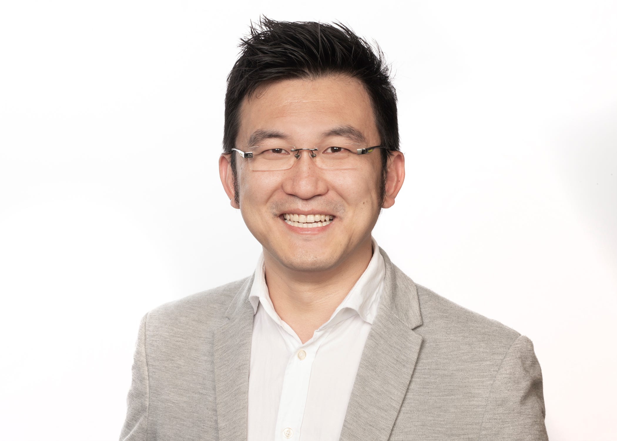 Yun Zhi Lin – Medium