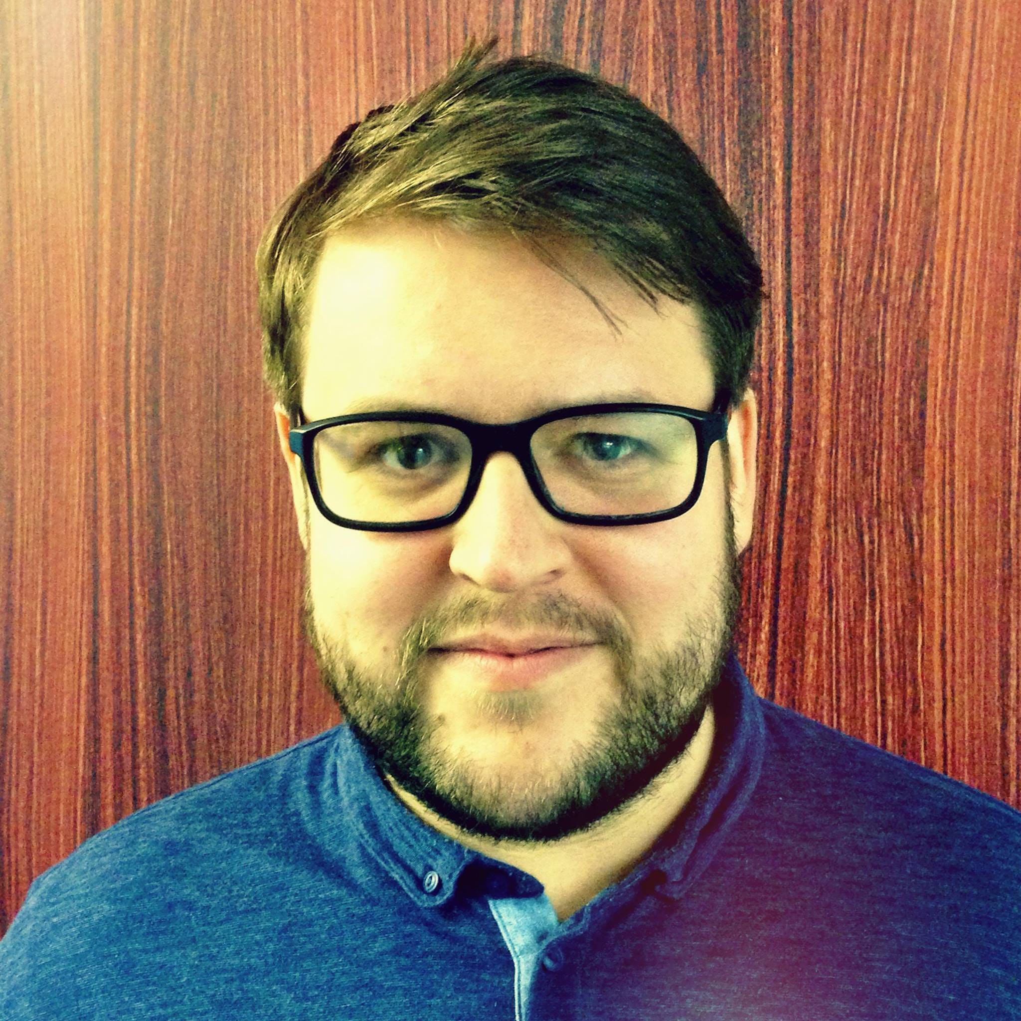 Dai Roberts – Medium