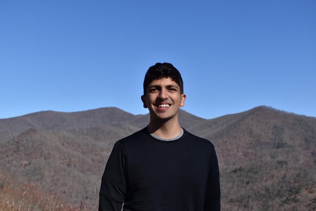 Hamza Mirza – Medium