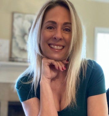 Julia Jules King – Medium