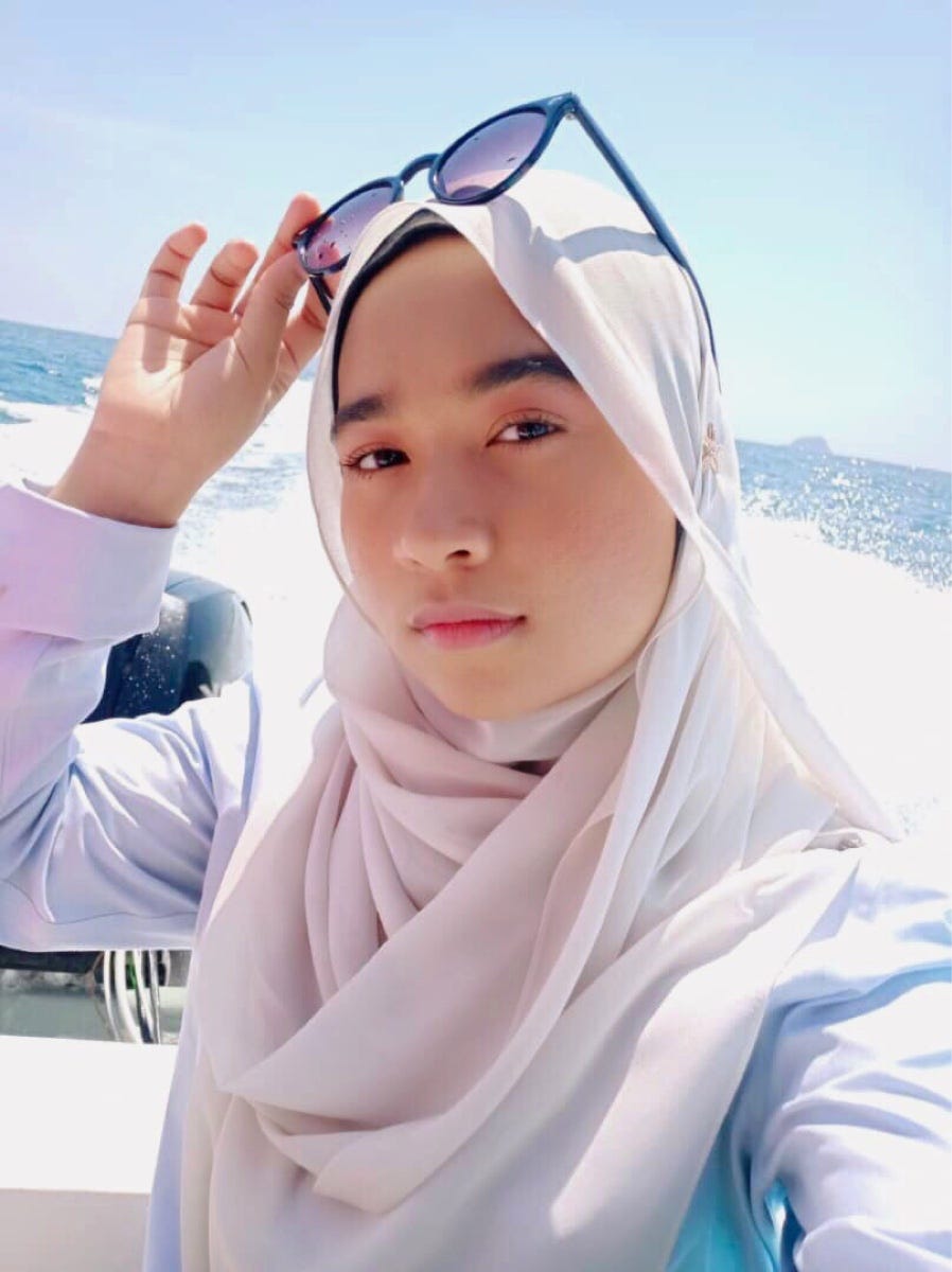 Siti Aishah Zainal Abidin – Medium