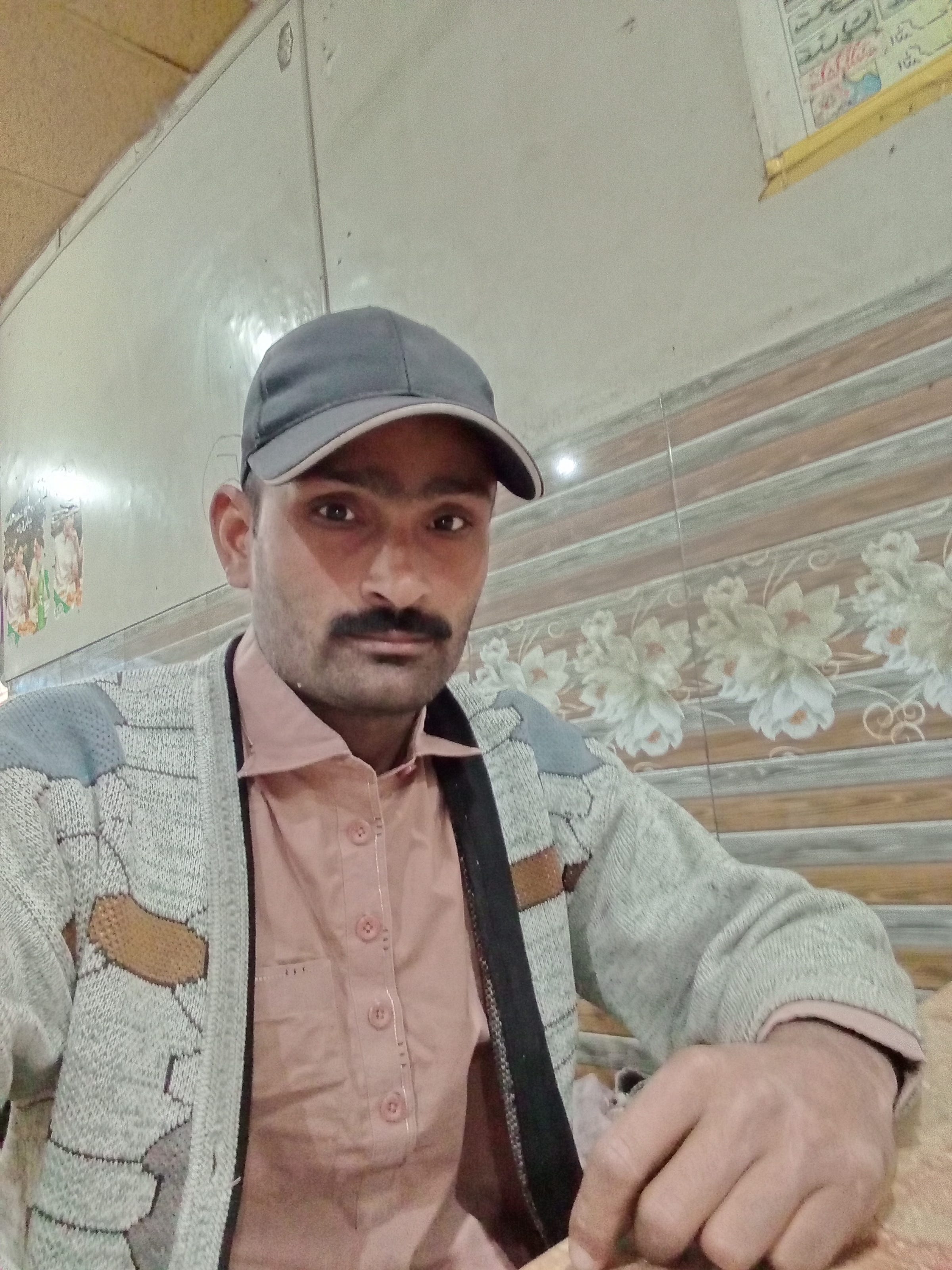 Shahzad Hussain Viha – Medium