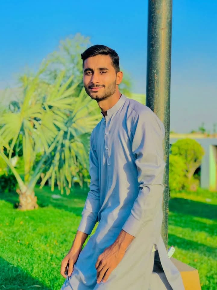 M Shahzad Amin – Medium