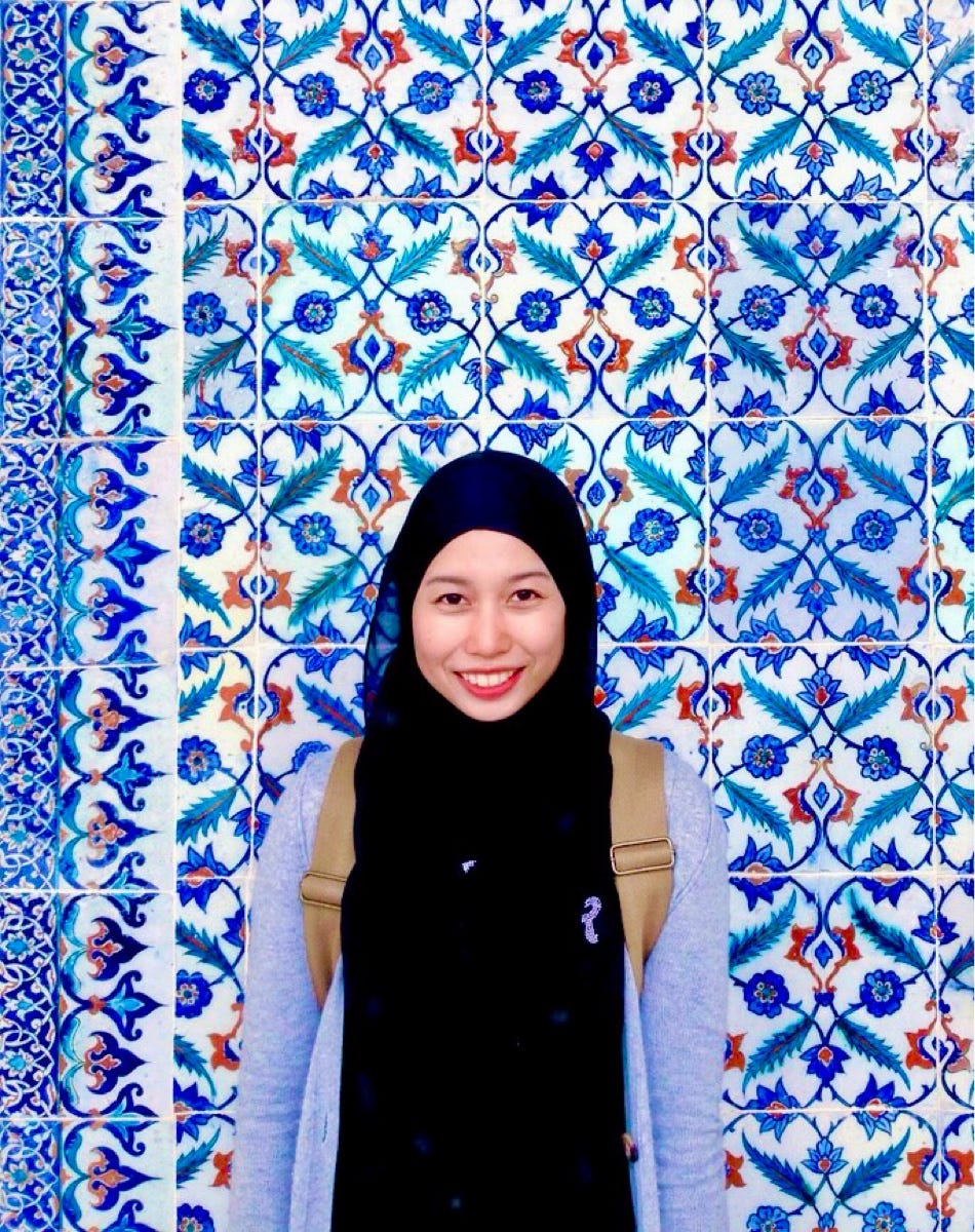 Alisa Halim – Medium