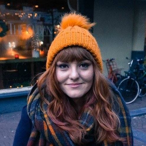 Sarah Arkle – Medium