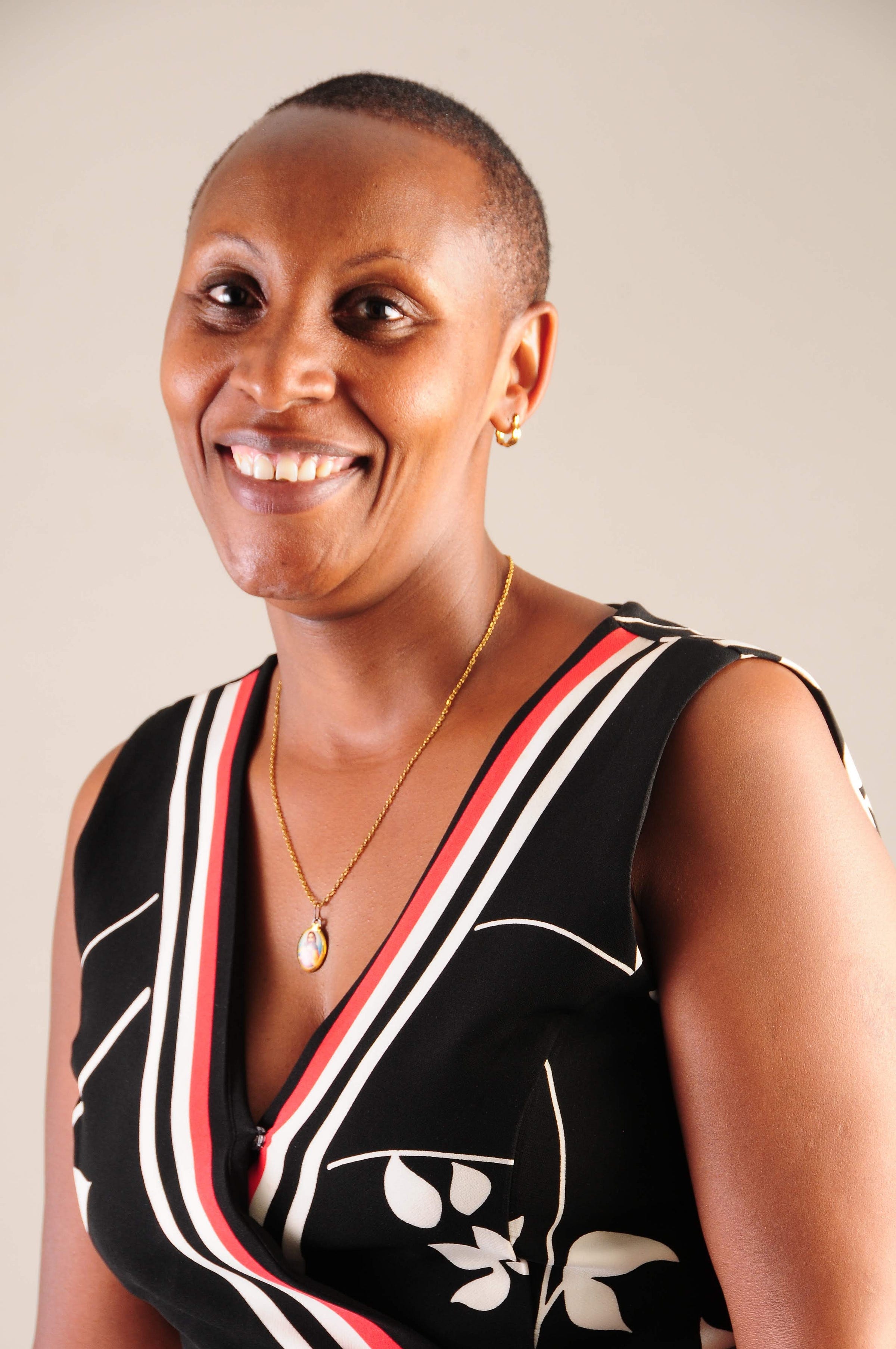 Mukui Liz – Medium