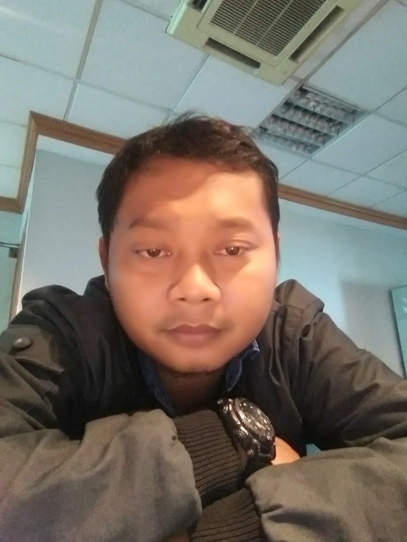 Iwan Kurniawan – Medium