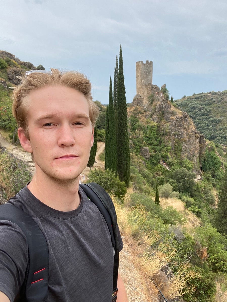 Robbie Cook – Medium