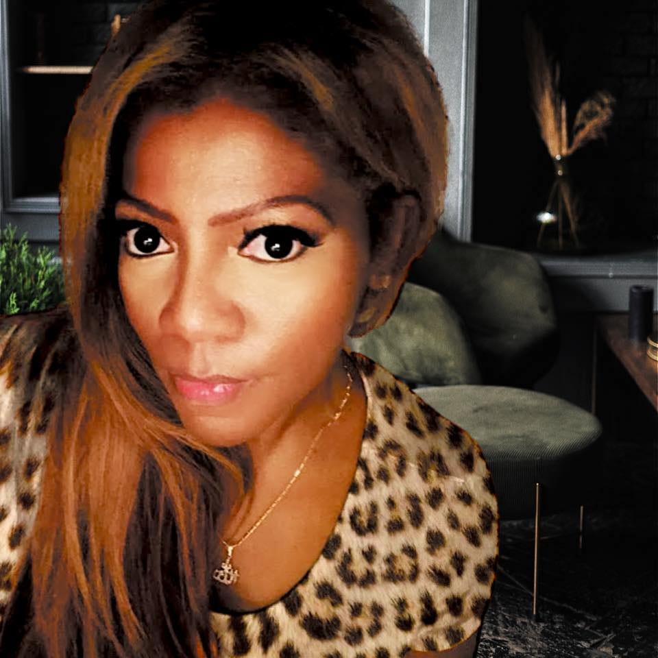 About – Zondra Hughes – Medium