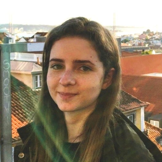 Joana Pereira – Medium