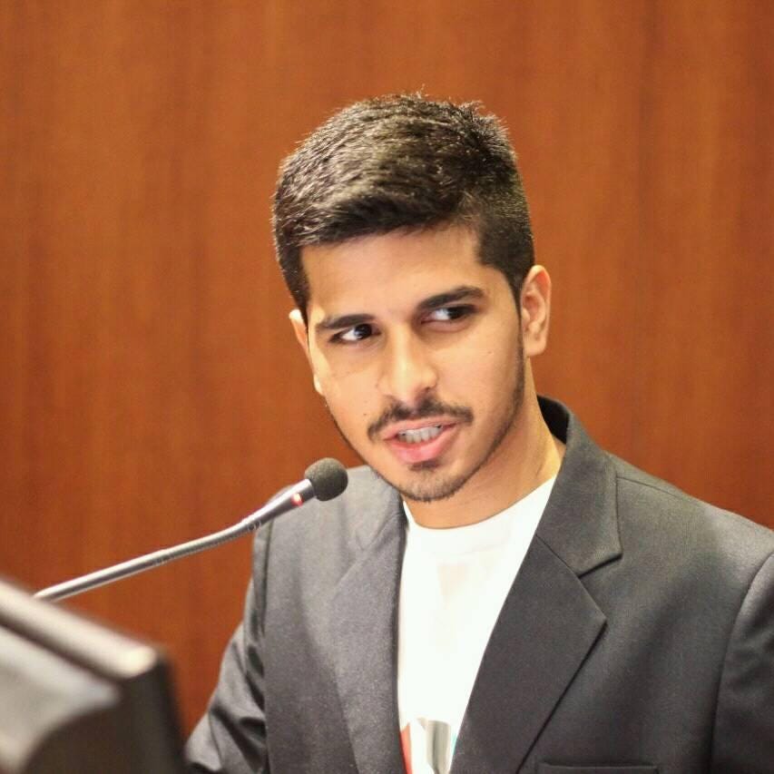 Akshay Bajaj – Medium