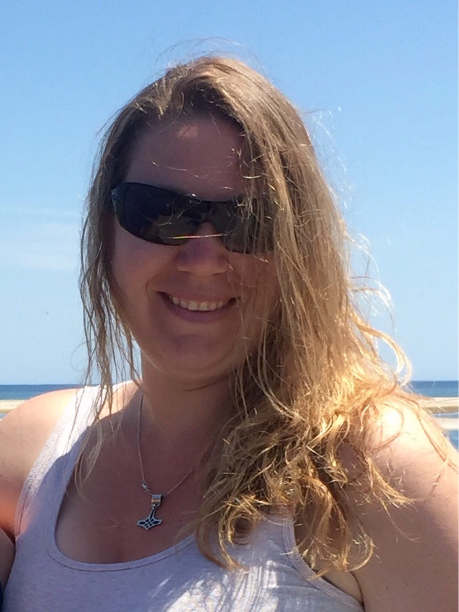 Crystal Hanson – Medium Crystal Hanson – Medium