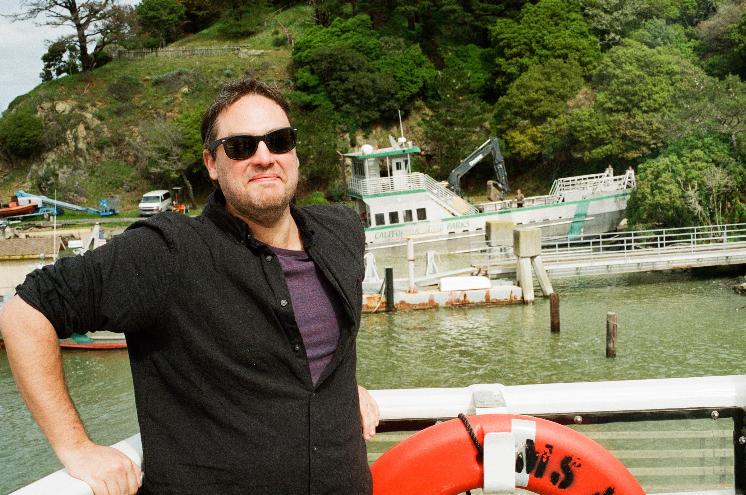 Justin Sanders – Medium