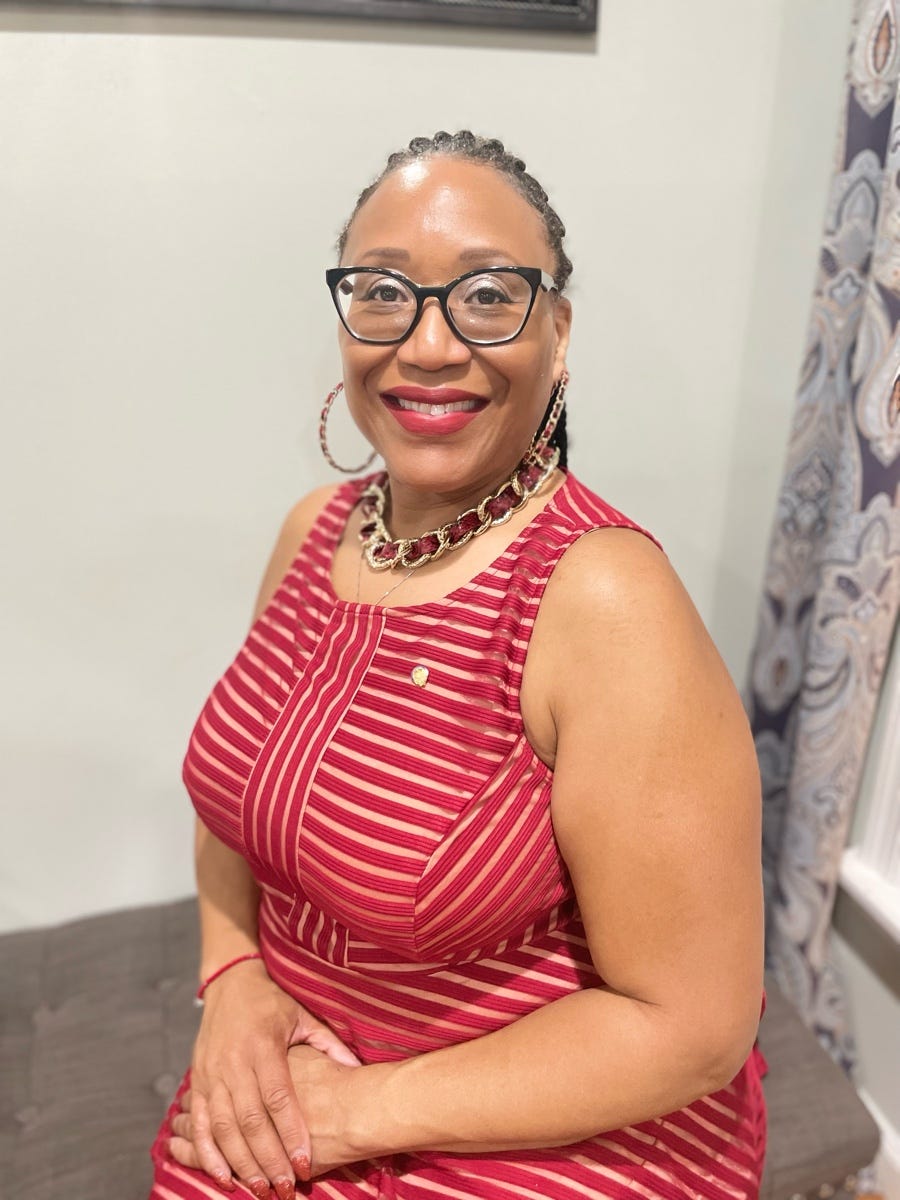 Tonya Holland – Medium