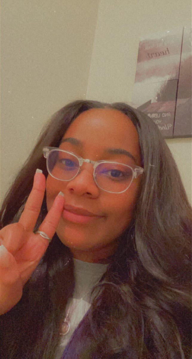 Angelica Williams – Medium
