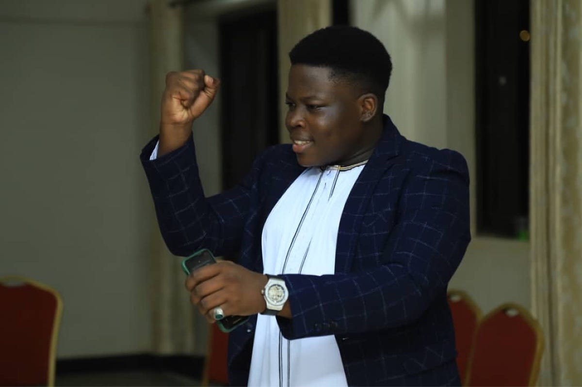 Kevin Kasoma – Medium