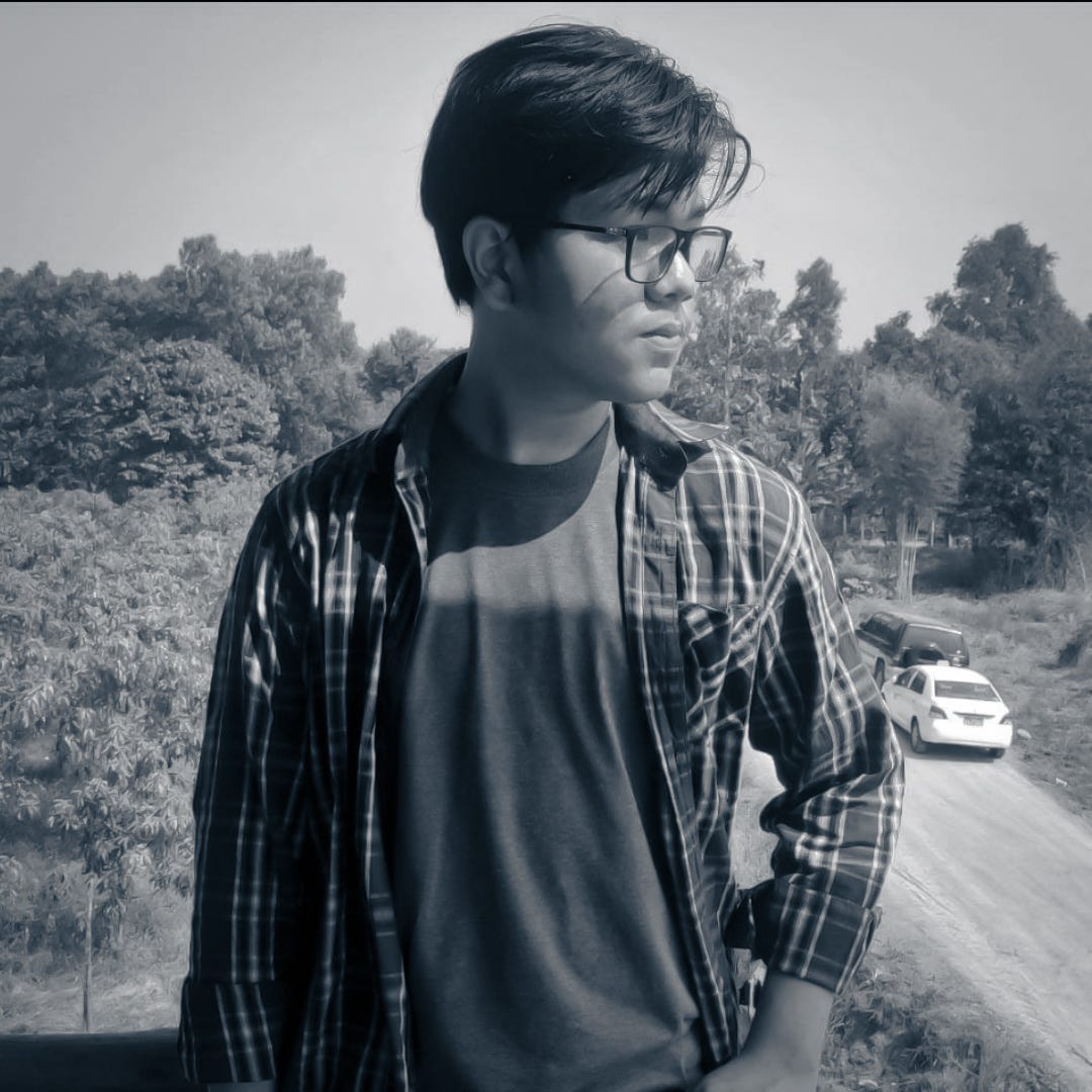 Nyan Linn Htet – Medium