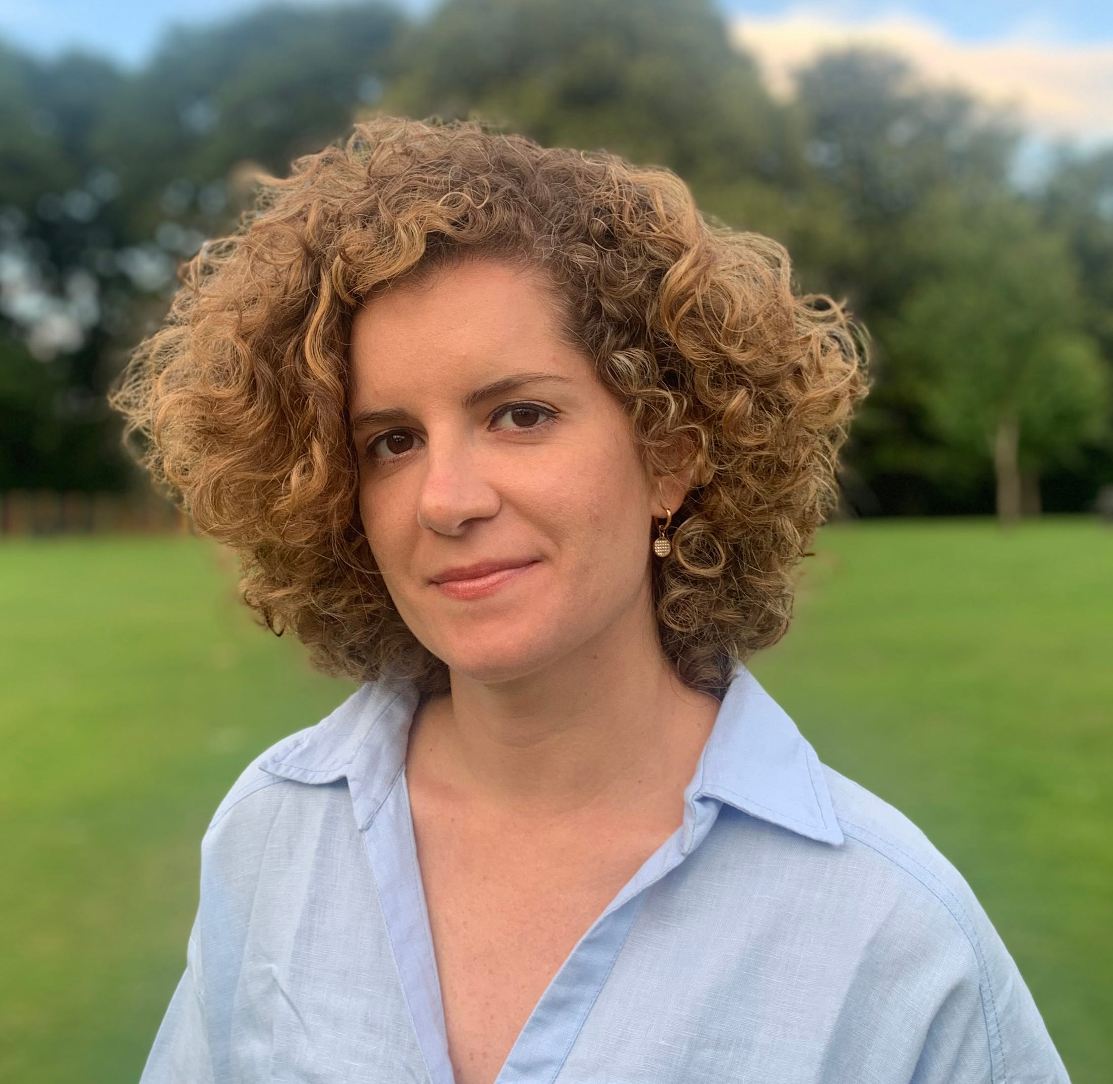 Micaela Molfino – Medium