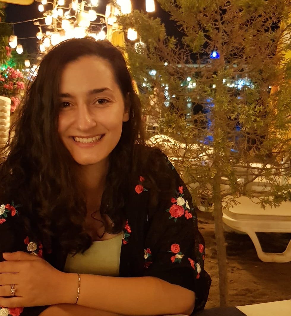 Gizem Uyanık – Medium