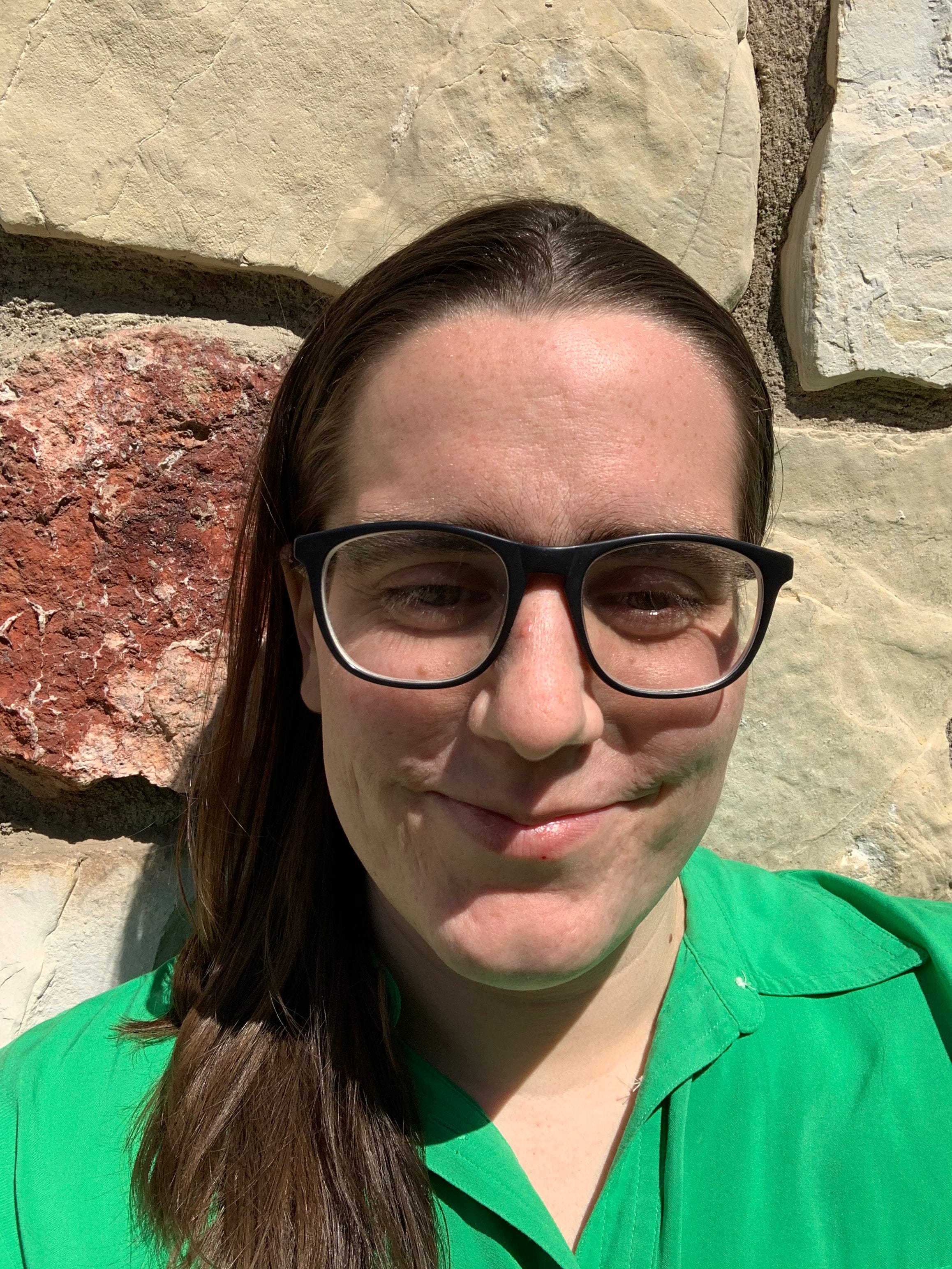Thea Eskey – Medium