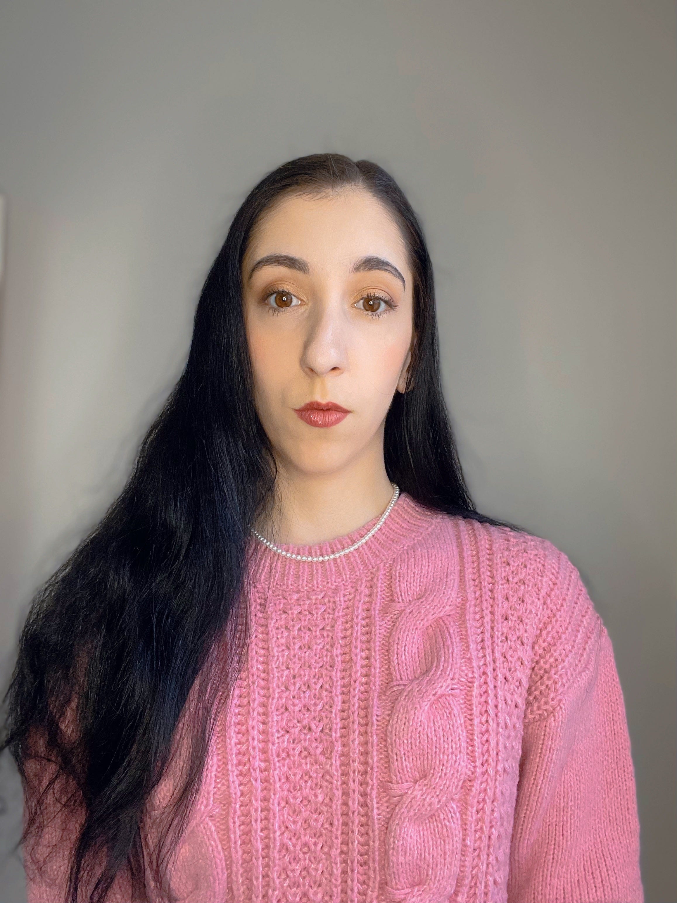 Alexis Tavares – Medium