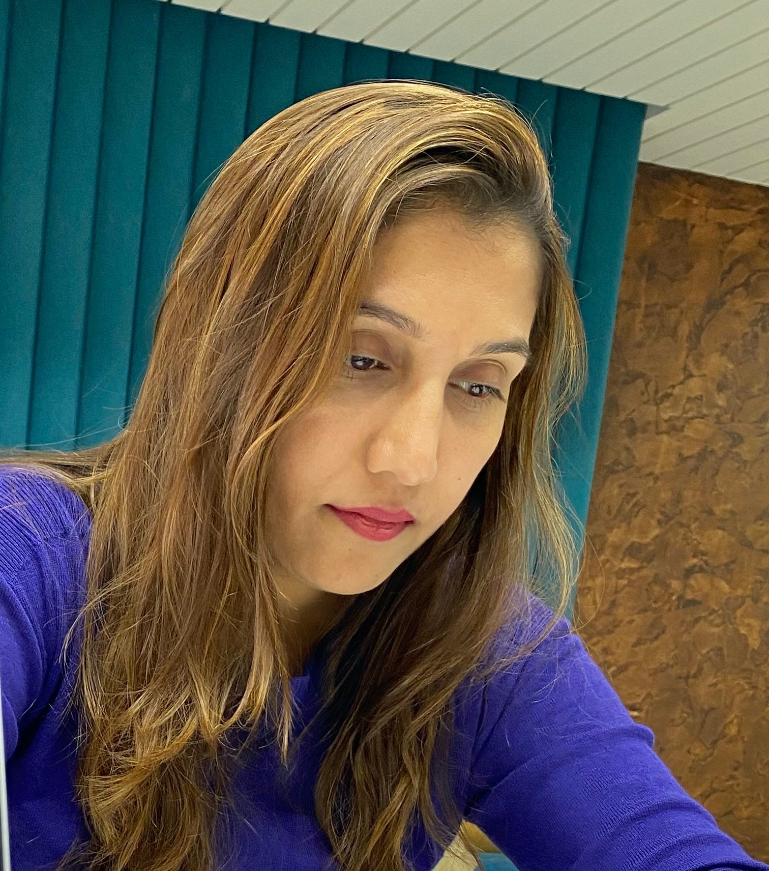 Asha Rajput – Medium